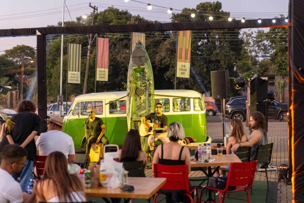 Circuito Cultural no Mercado Barrageiro em Foz do Iguaçu